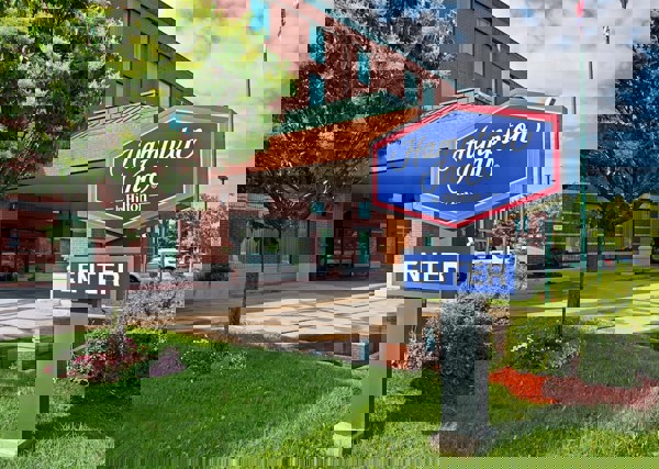 Hampton Inn By Hilton Ottawa - Ottawa