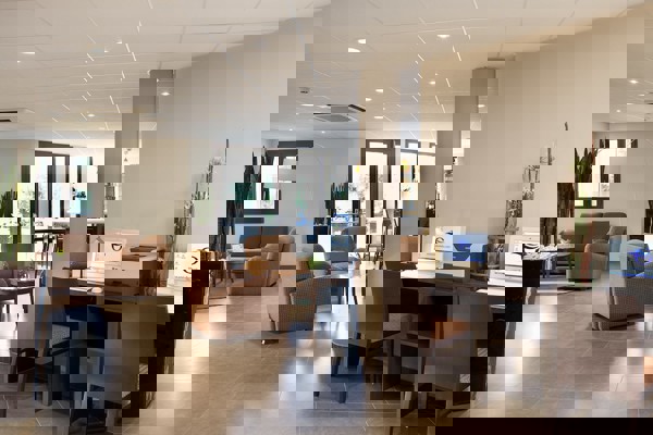 Escale Oceania Nantes Aéroport - Bouguenais