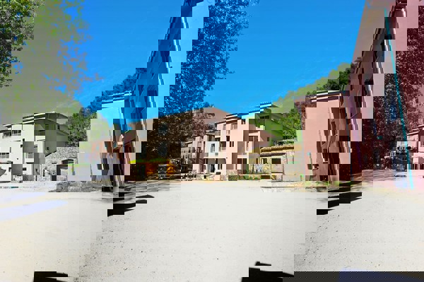 The Originals City, Hôtel Les Bastides Du Gapeau, Hyères Nord - Cuers