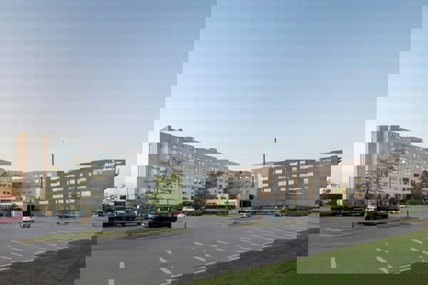 Courtyard By Marriott Montreal Airport - Montreal