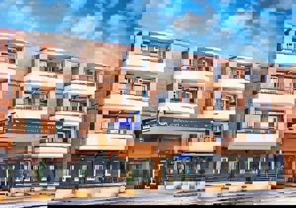 Comfort Inn & Suites Burwood - Burwood