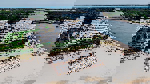 Hôtel La Plage, La Grande-motte - Aigues-Mortes