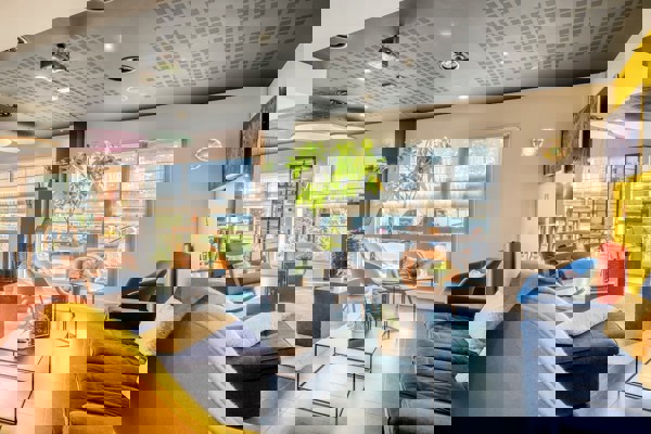 Campanile Roissy - Aéroport Cdg - Le Mesnil Amelot - Le Mesnil-Amelot