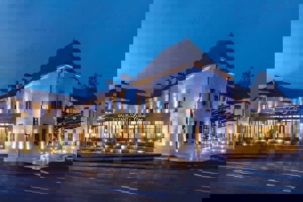 Best Western Premier Hotel & Spa Les Sept Fontaines - Tournus